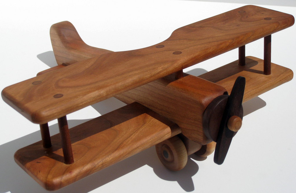 Biplane project for my son's birthday - FineWoodworking