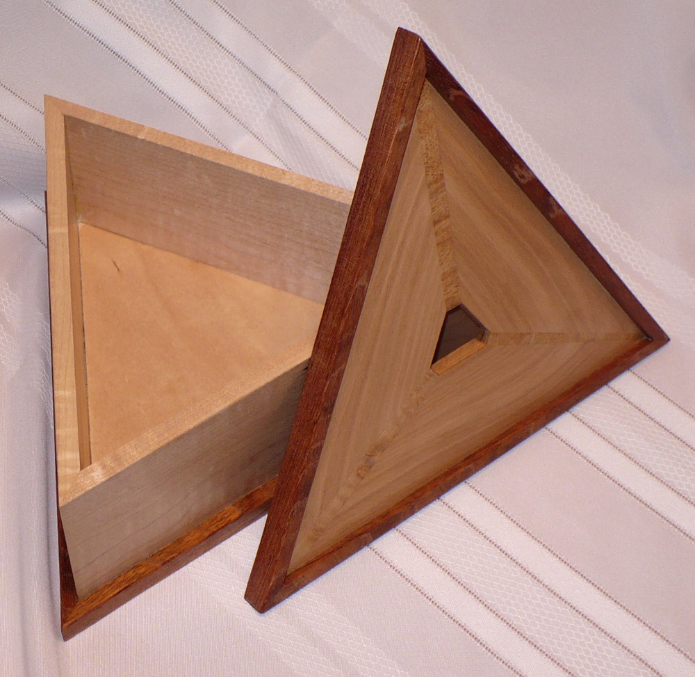 Triangle Gift Box - FineWoodworking