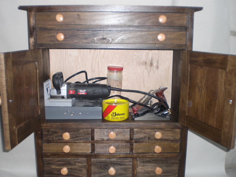 Stained Oak & Poplar Standing Tool Chest. - FineWoodworking