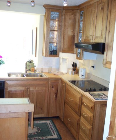 Butternut Kitchen - FineWoodworking