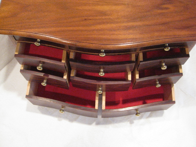 Bow Front Box - FineWoodworking