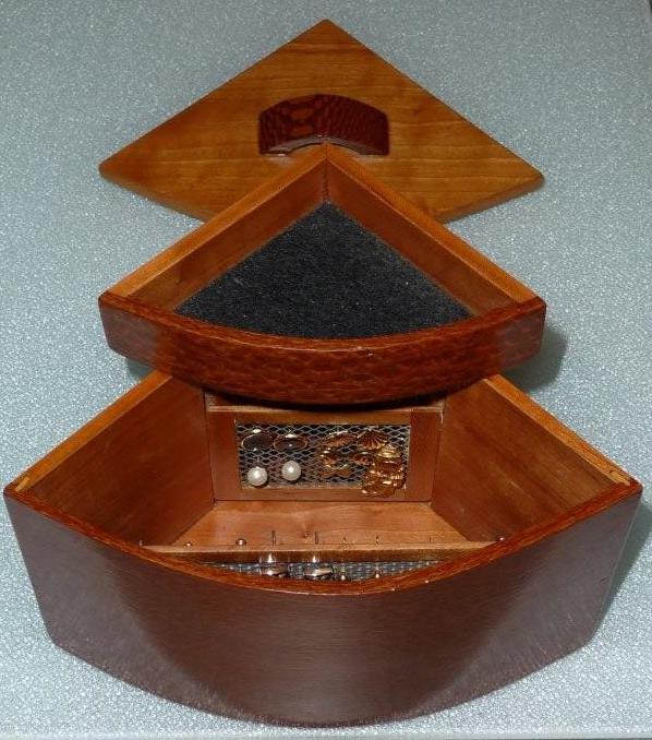 Corner Box - FineWoodworking