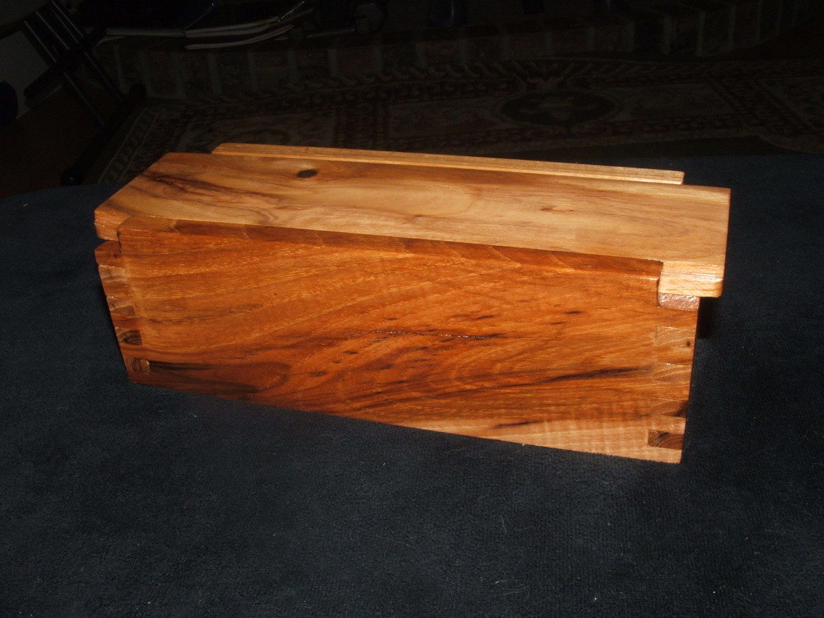 Hickory Box - FineWoodworking
