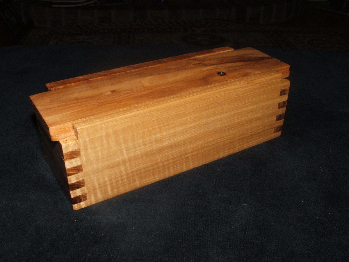Hickory Box - FineWoodworking