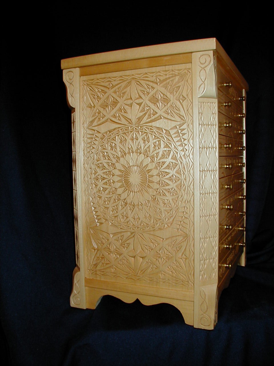 Sheet Music Chest - FineWoodworking