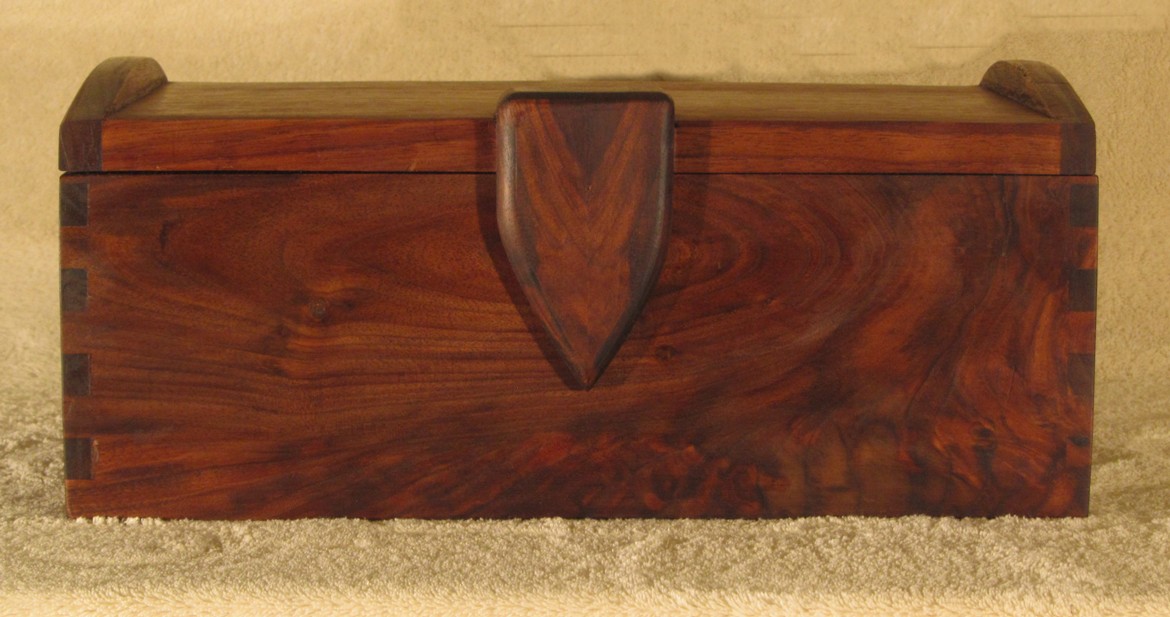 Walnut Box - FineWoodworking