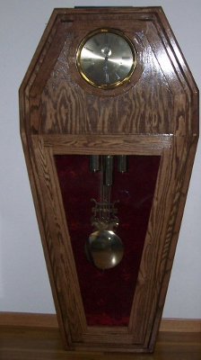 Coffin Grandfather Clock- Chronos Muertos! - FineWoodworking