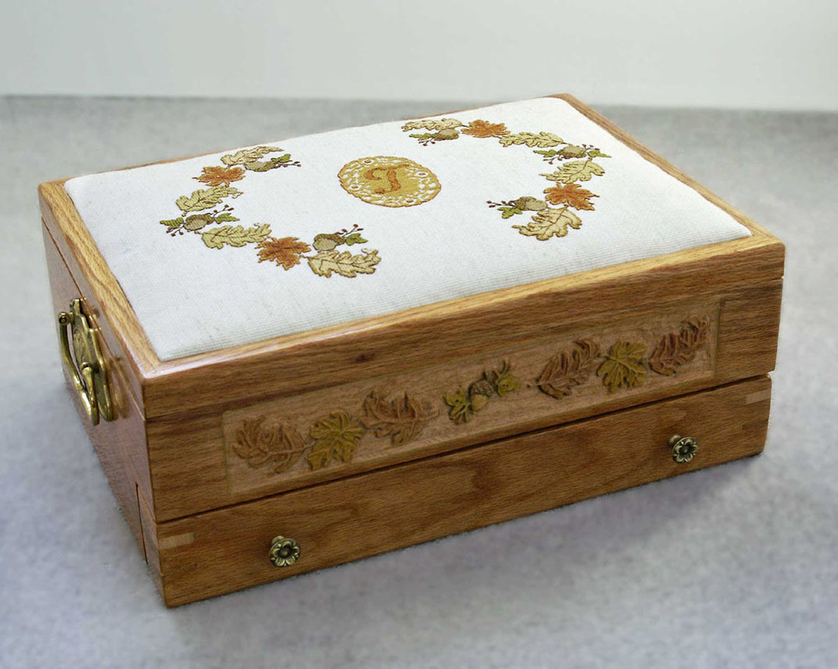 Oak and Acorn Flatware Chest - FineWoodworking