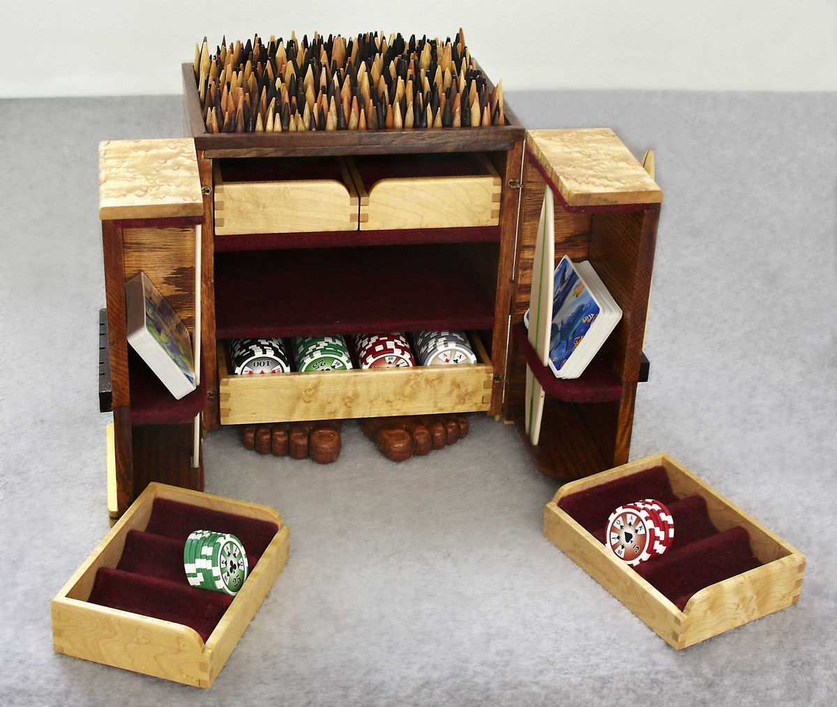 Surfer Poker Box - FineWoodworking