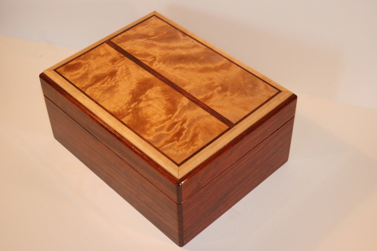 Bubinga Humidor - FineWoodworking