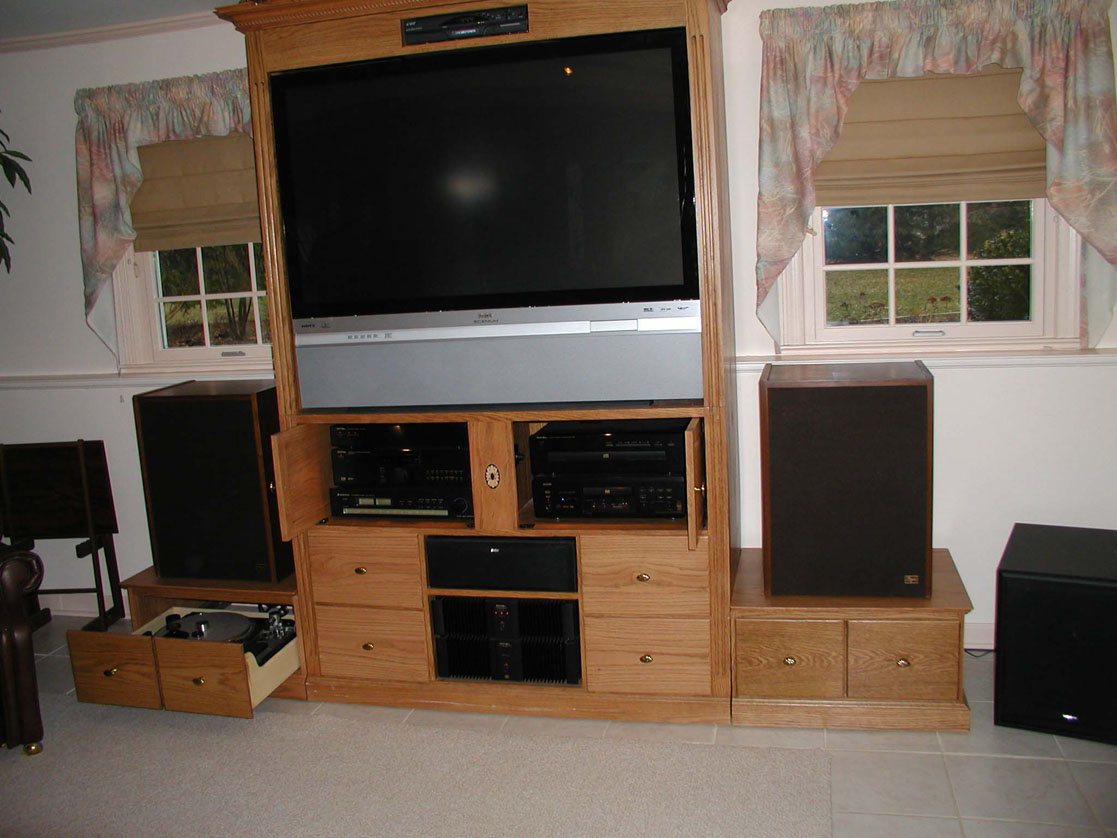 Entertainment Center - FineWoodworking