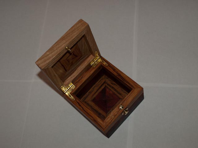 simple box - FineWoodworking