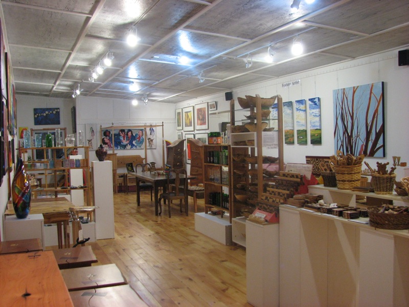 Masterpiece - Wonkys and Art Gallery - FineWoodworking