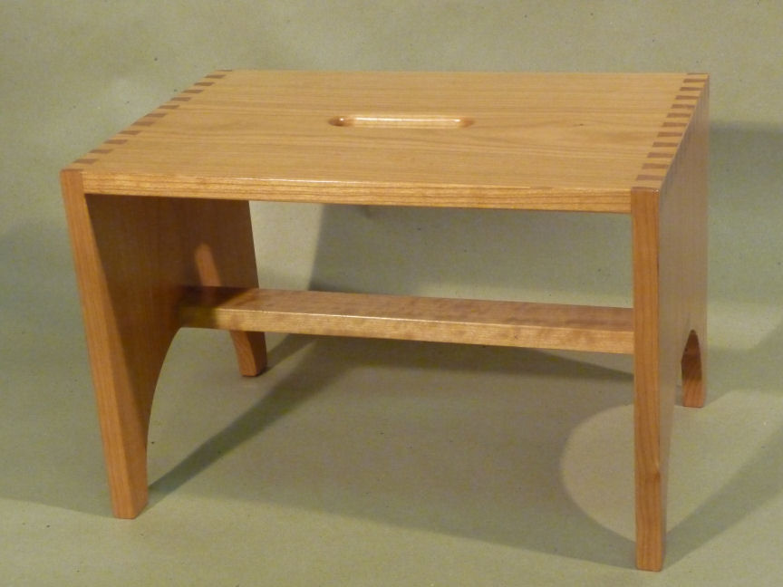 Shaker Stool - FineWoodworking