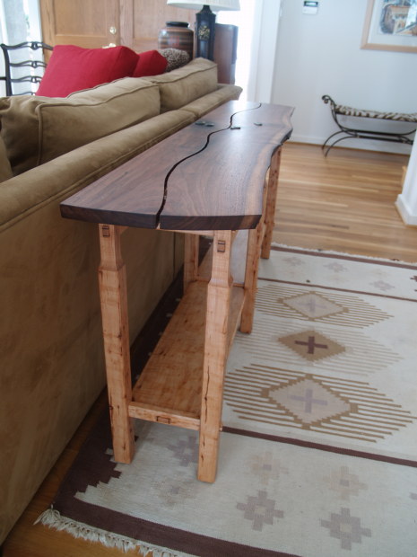 Walnut and maple table - FineWoodworking