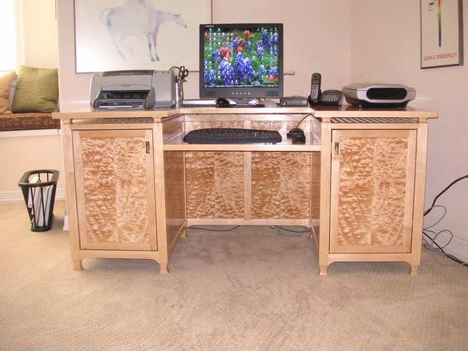 Computer Desk - FineWoodworking