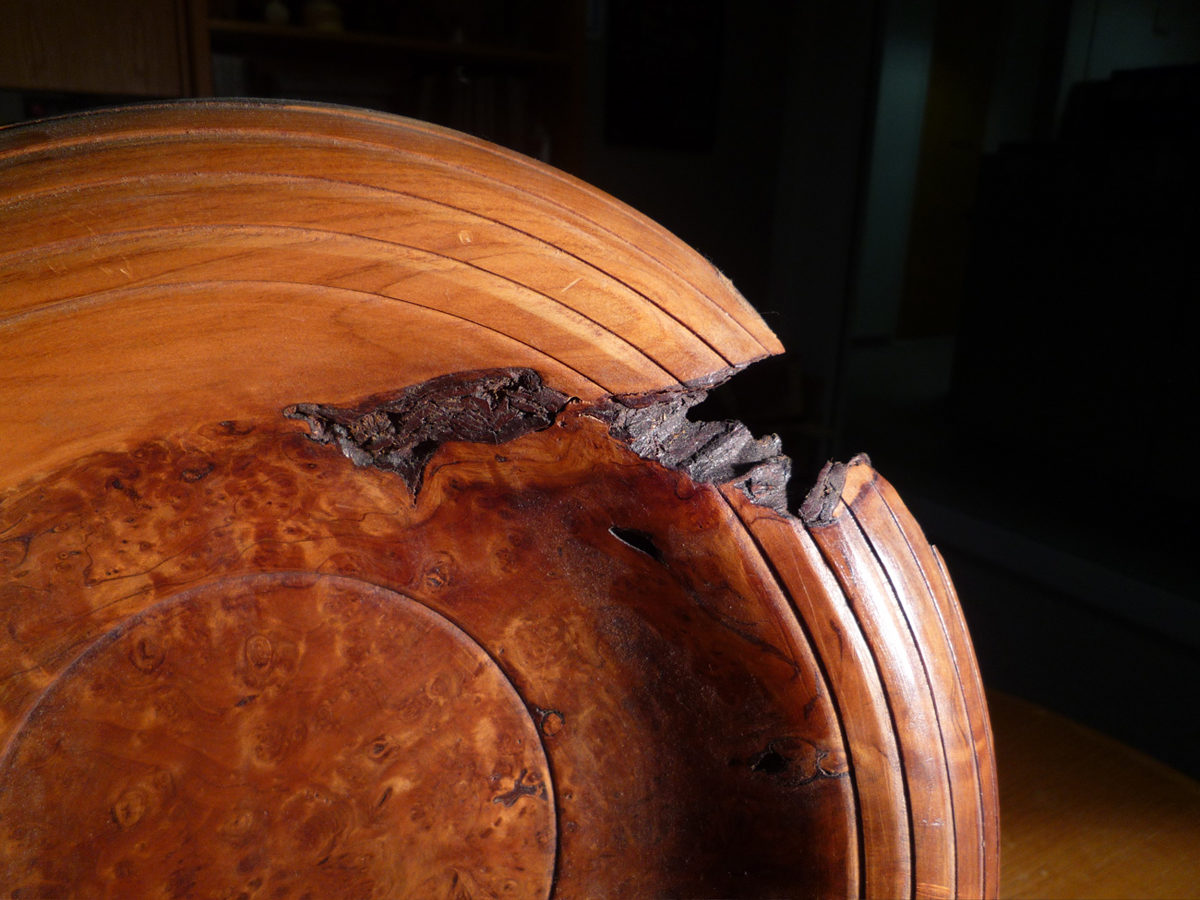 Redwood Burl Platter with Bark Inclusion - FineWoodworking