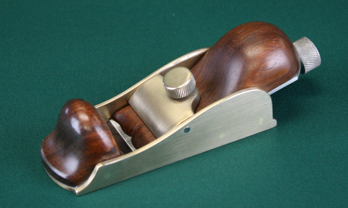 Bronze and Rosewood Thumb Plane - FineWoodworking