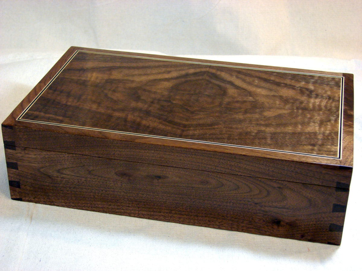 Walnut Heirloom Box - FineWoodworking