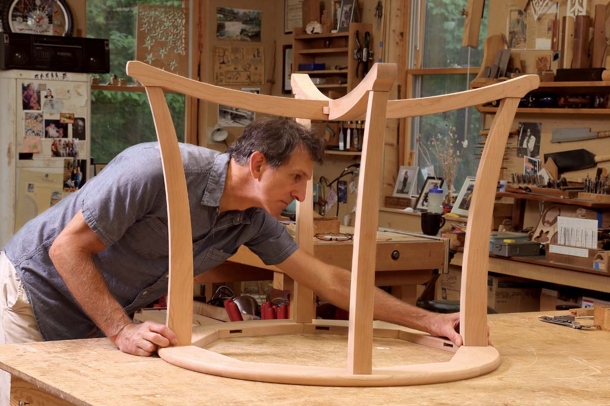 Dining Table Shows Off Its Joinery - FineWoodworking