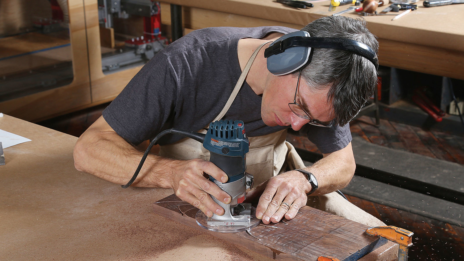 How to create dramatic inlays with epoxy - FineWoodworking