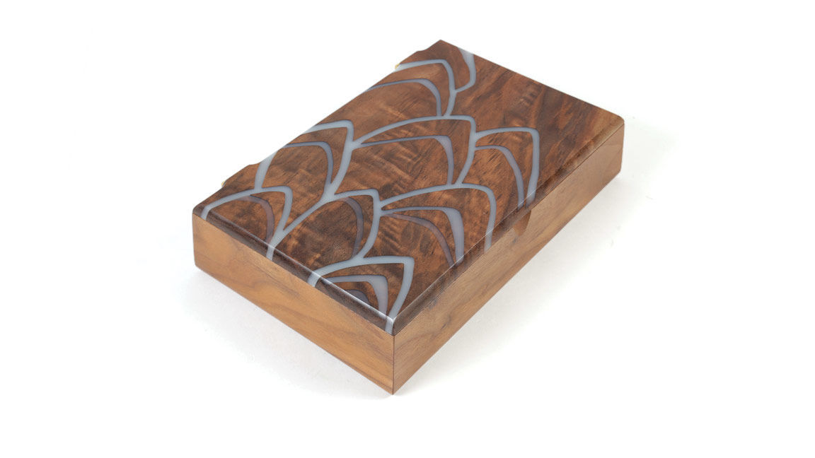 How to create dramatic inlays with epoxy - FineWoodworking