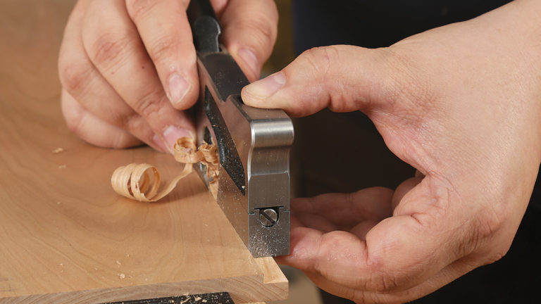 Three ways hand-tool woodworkers cut a rabbet joint
