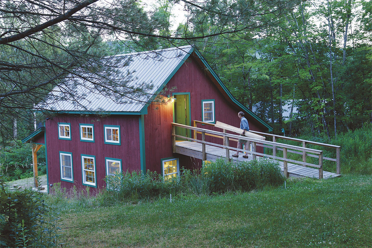 Building a barn shop in Vermont - FineWoodworking