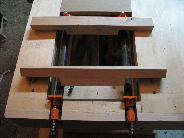 New Fangled Workbench Finished - FineWoodworking