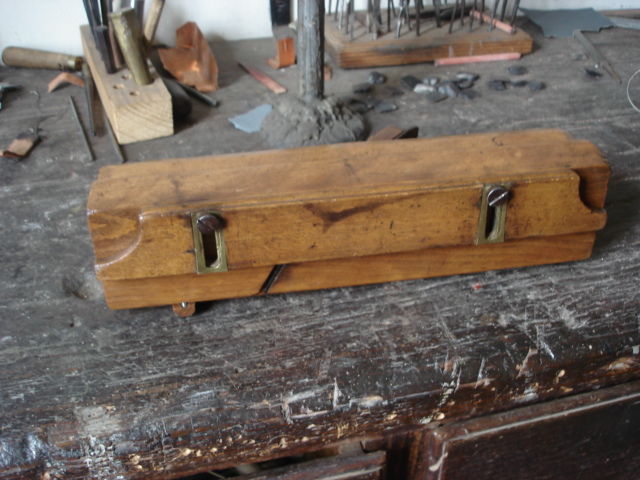 Panel Raising Plane - FineWoodworking