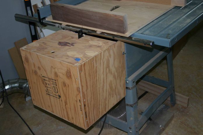 closing an open stand saw - FineWoodworking