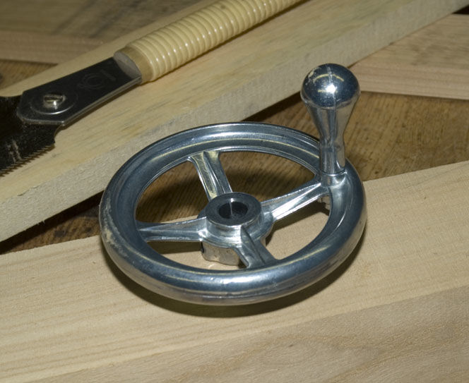 Craftsman TS Hand-wheel Replacement - FineWoodworking