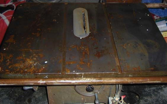 Clean up cast iron table top - FineWoodworking