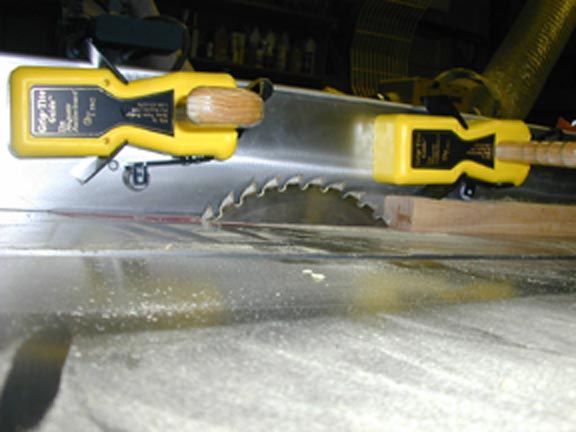 Splitter vs Riving knife - FineWoodworking