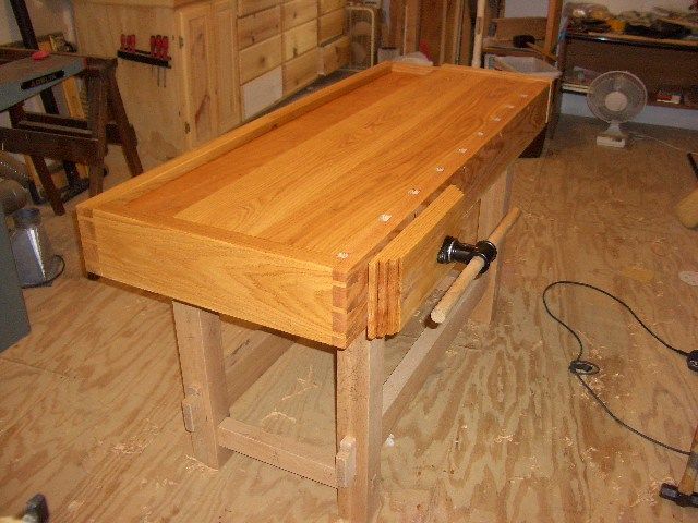 Workbench Brag - FineWoodworking