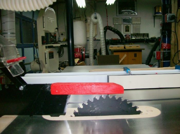 BORK riving knife - FineWoodworking