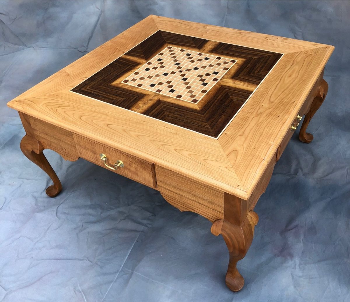 Coffe Table With Reversible Insert - FineWoodworking