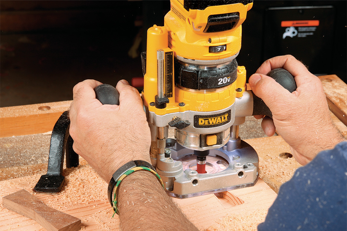 Tool Test: Cordless Trim Routers - FineWoodworking