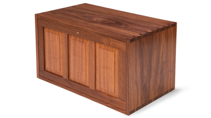 279- Walnut and Maple Toolbox - FineWoodworking