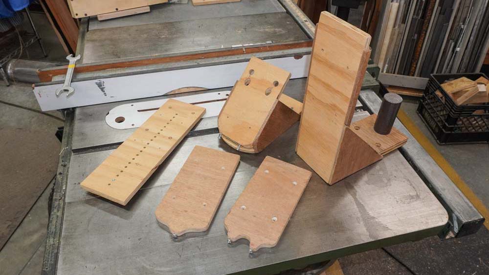 Using a router at the lathe - FineWoodworking