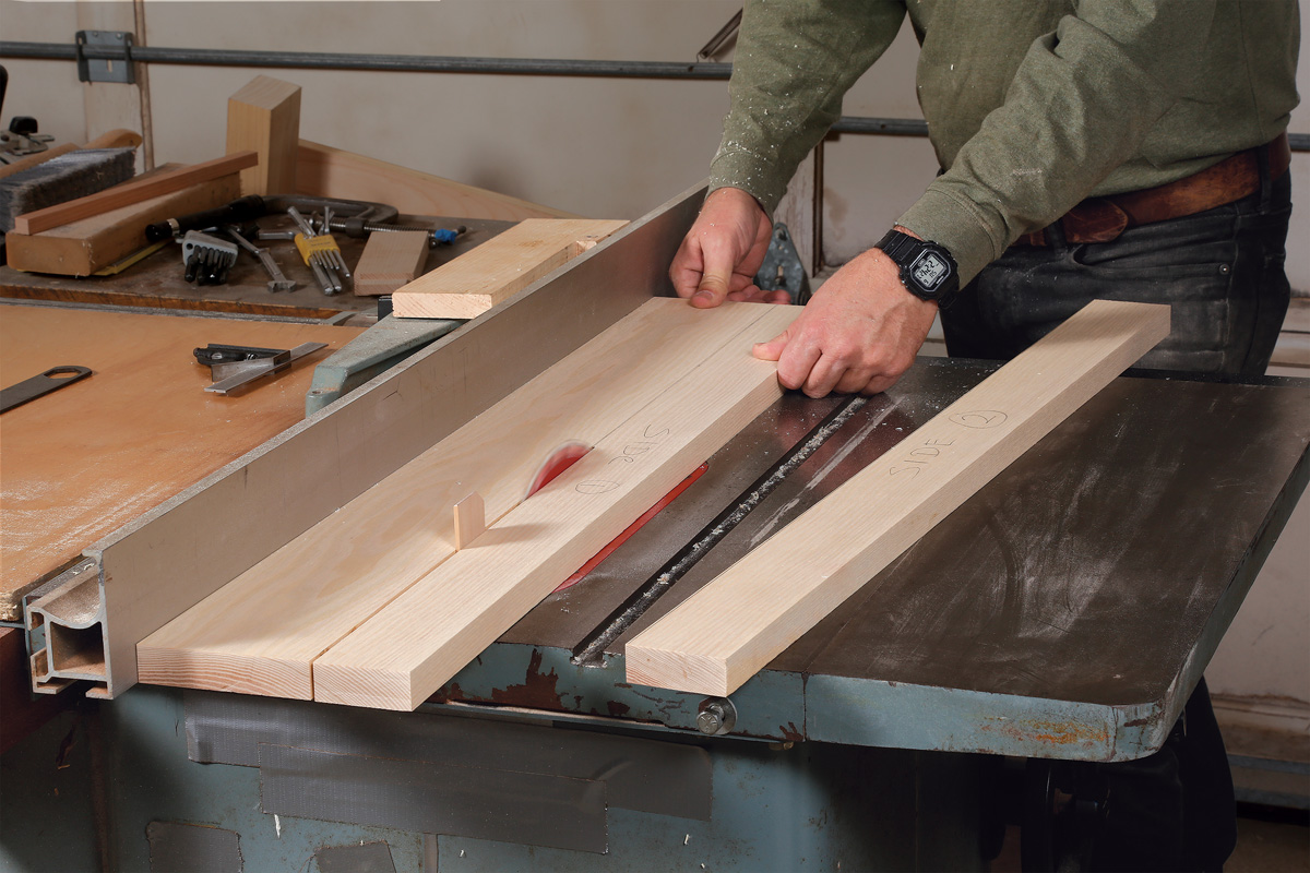 Elegant Entry Table - FineWoodworking