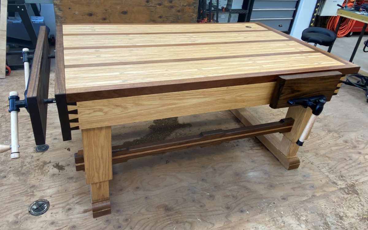 VARIABLE HEIGHT ASSEMBLY TABLE - FineWoodworking