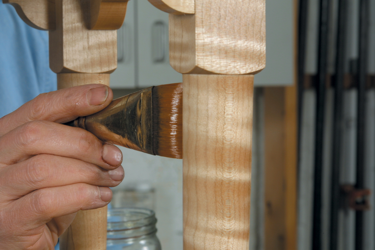 Brushing Basics - FineWoodworking