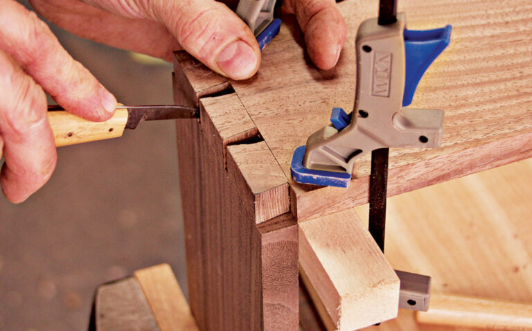 A Dovetail Box with Wooden Hinges, Part 1 - FineWoodworking