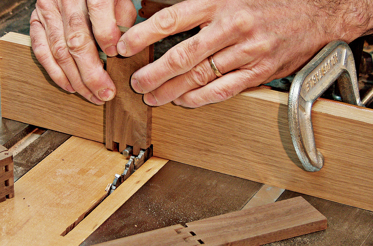 A Dovetail Box with Wooden Hinges, Part 2 - FineWoodworking