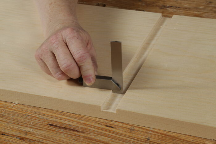 How to Fit a Shelf to Hand-Cut Dadoes - FineWoodworking