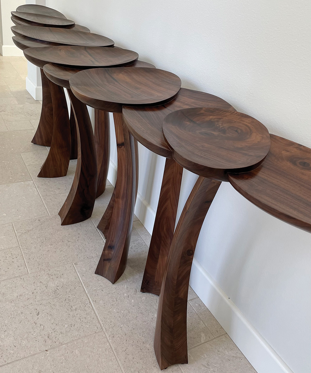 "The Lilies" Entry Table - FineWoodworking