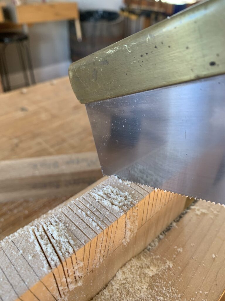 Learning how to saw by hand - FineWoodworking