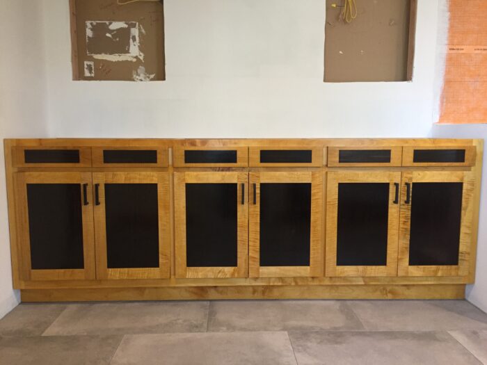 Ebony "boots" for curved table legs - FineWoodworking