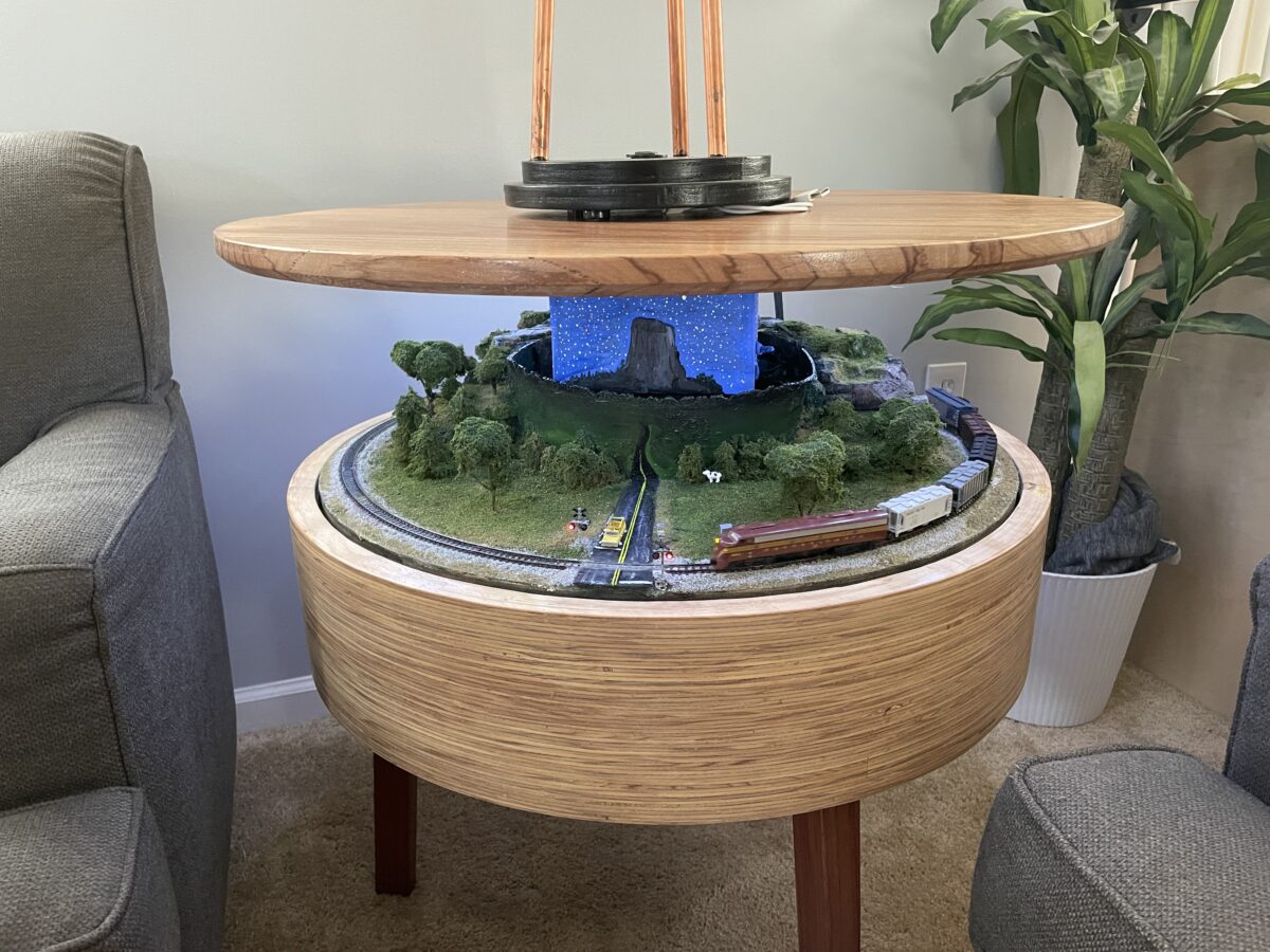 Train End Table - FineWoodworking